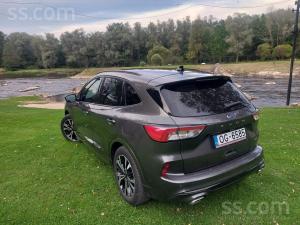 Pelēks Ford Kuga 2020 Valmiera, ar dzinēja tilpumu 2.50 L un nobraukumu 197 tūkst. km par 15900 €, foto 7 vietnē AUTOMOTO.COM.LV