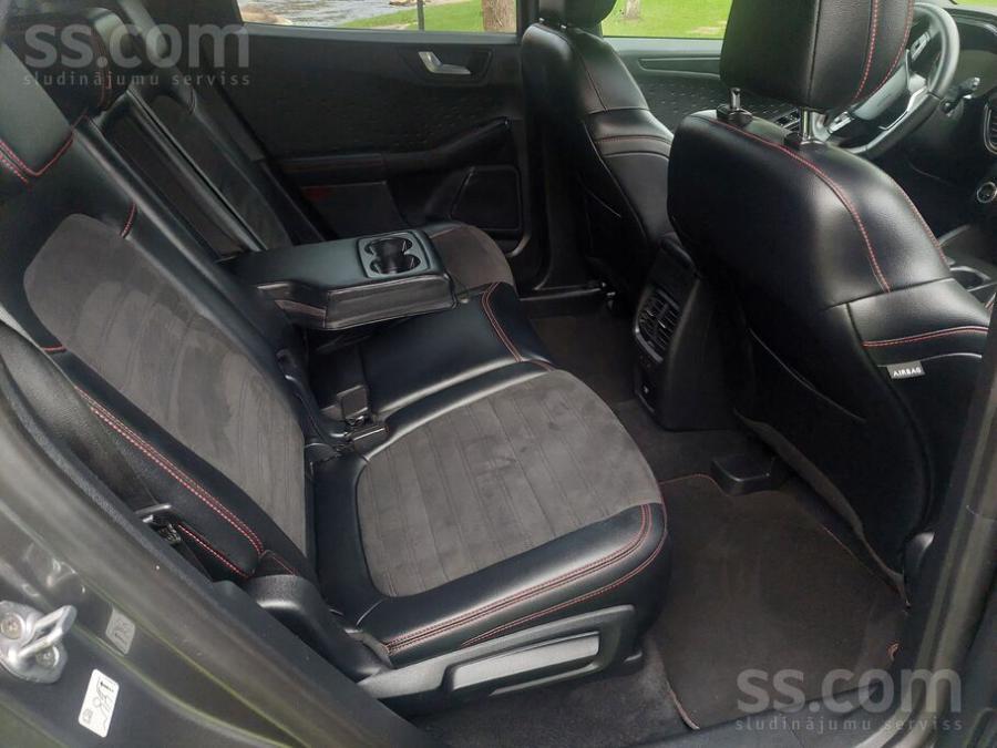 Pelēks Ford Kuga 2020 Valmiera, ar dzinēja tilpumu 2.50 L un nobraukumu 197 tūkst. km par 15900 €, foto 10 vietnē AUTOMOTO.COM.LV