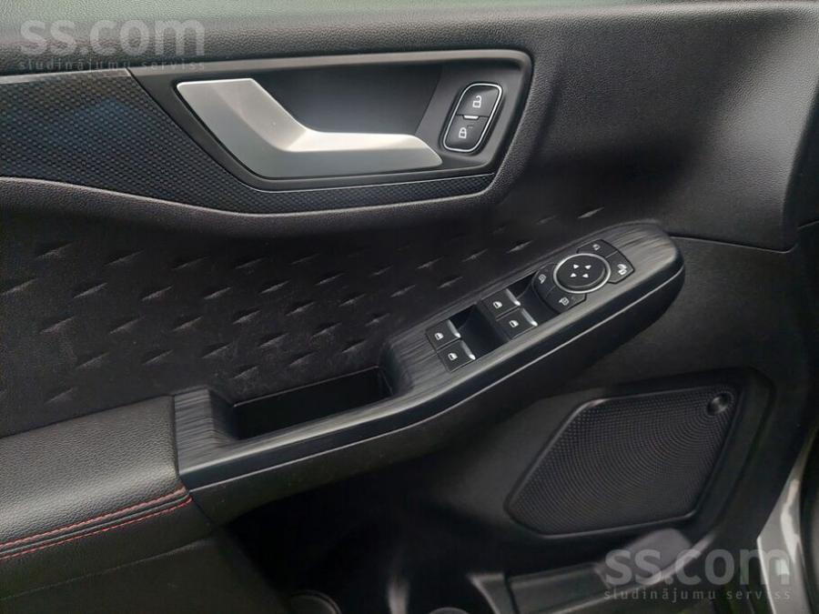 Pelēks Ford Kuga 2020 Valmiera, ar dzinēja tilpumu 2.50 L un nobraukumu 197 tūkst. km par 15900 €, foto 14 vietnē AUTOMOTO.COM.LV
