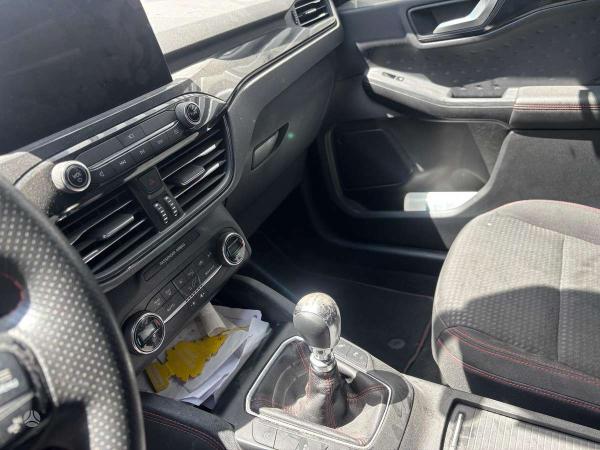 Grey Ford Kuga 2020 in Taurage, with an engine capacity of 2.00 L and mileage of 160 thousand km for 8800 €, photo 5 on AUTOMOTO.COM.LV
