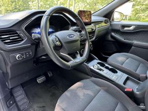 Grey Ford Kuga 2020 in Kaunas, with an engine capacity of 1.50 L and mileage of 199 thousand km for 13500 €, photo 6 on AUTOMOTO.COM.LV