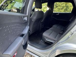 Grey Ford Kuga 2020 in Kaunas, with an engine capacity of 1.50 L and mileage of 199 thousand km for 13500 €, photo 11 on AUTOMOTO.COM.LV