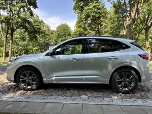 Grey Ford Kuga 2020 in Kaunas, with an engine capacity of 1.50 L and mileage of 199 thousand km for 13500 €, photo 32 on AUTOMOTO.COM.LV