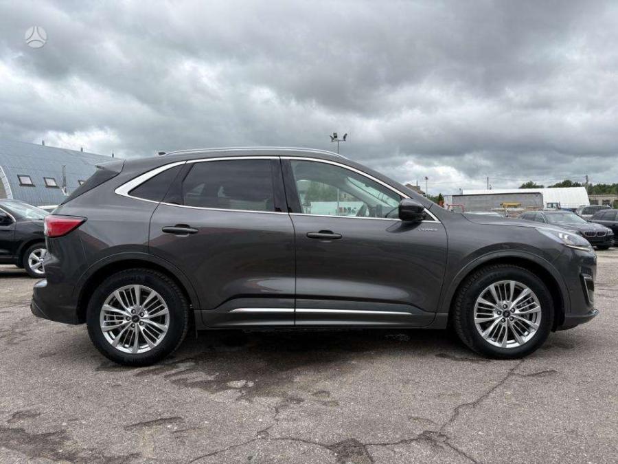 Pelēks Ford Kuga 2020 Radviliškis, ar dzinēja tilpumu 2.49 L un nobraukumu 68 tūkst. km par 20350 €, foto 9 vietnē AUTOMOTO.COM.LV