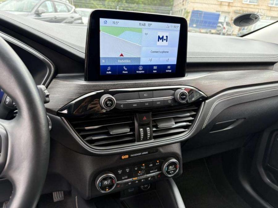 Pelēks Ford Kuga 2020 Radviliškis, ar dzinēja tilpumu 2.49 L un nobraukumu 68 tūkst. km par 20350 €, foto 22 vietnē AUTOMOTO.COM.LV