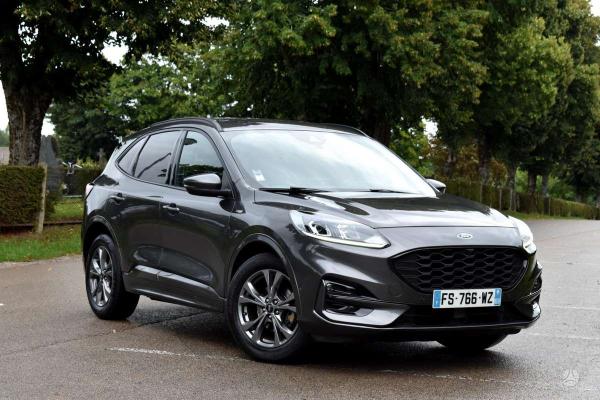 Grey Ford Kuga 2020 in Taurage, with an engine capacity of 2.00 L and mileage of 190 thousand km for 11700 €, photo 1 on AUTOMOTO.COM.LV