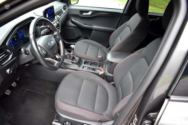 Grey Ford Kuga 2020 in Taurage, with an engine capacity of 2.00 L and mileage of 190 thousand km for 11700 €, photo 8 on AUTOMOTO.COM.LV