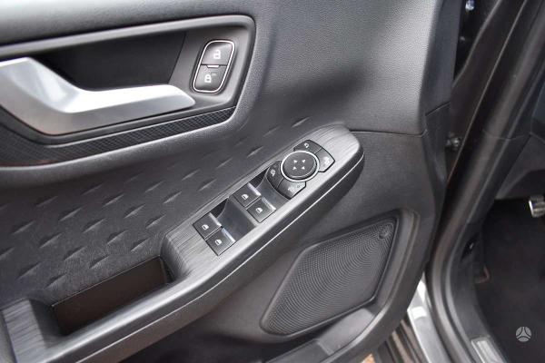 Grey Ford Kuga 2020 in Taurage, with an engine capacity of 2.00 L and mileage of 190 thousand km for 11700 €, photo 10 on AUTOMOTO.COM.LV