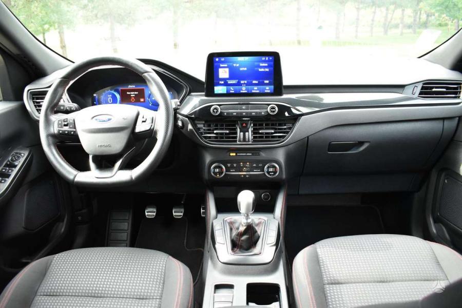 Pelēks Ford Kuga 2020 Tauragė, ar dzinēja tilpumu 2.00 L un nobraukumu 190 tūkst. km par 11700 €, foto 17 vietnē AUTOMOTO.COM.LV