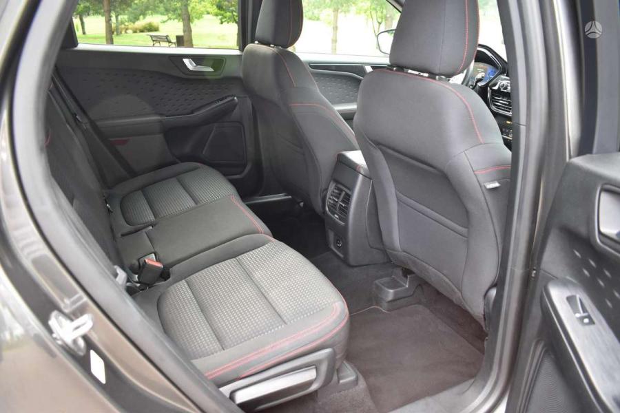 Pelēks Ford Kuga 2020 Tauragė, ar dzinēja tilpumu 2.00 L un nobraukumu 190 tūkst. km par 11700 €, foto 22 vietnē AUTOMOTO.COM.LV