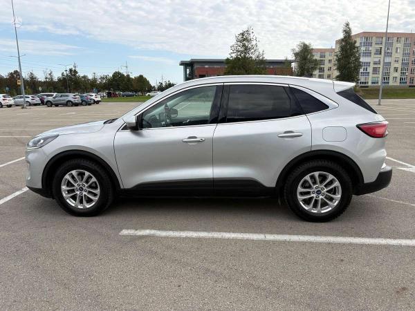Ford Kuga 2020 Šauļi vietnē Pelēks Ford Kuga 2020 Šauļi, ar dzinēja tilpumu 1.50 L un nobraukumu 199 tūkst. km par 10900 €, foto 8 vietnē AUTOMOTO.COM.LV