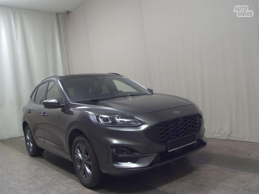 Grey Ford Kuga 2021 in Kaunas, with an engine capacity of 2.50 L and mileage of 97 thousand km for 22724 €, photo 3 on AUTOMOTO.COM.LV