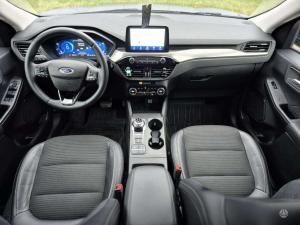 Pelēks Ford Kuga 2021 Viļņa, ar dzinēja tilpumu 2.50 L un nobraukumu 90 tūkst. km par 18900 €, foto 12 vietnē AUTOMOTO.COM.LV