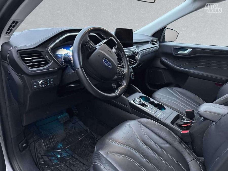 Pelēks Ford Kuga 2021 Kauņa, ar dzinēja tilpumu 2.50 L un nobraukumu 27 tūkst. km par 29147 €, foto 5 vietnē AUTOMOTO.COM.LV