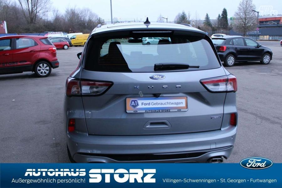 Pelēks Ford Kuga 2021 Kauņa, ar dzinēja tilpumu 2.50 L un nobraukumu 38 tūkst. km par 26716 €, foto 4 vietnē AUTOMOTO.COM.LV