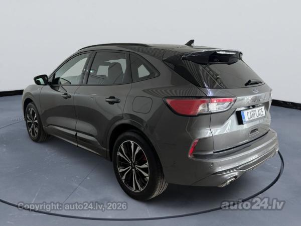 Grey Ford Kuga 2021 in Tallinn, with an engine capacity of 0.00 L and mileage of 231 thousand km for 14999 €, photo 8 on AUTOMOTO.COM.LV