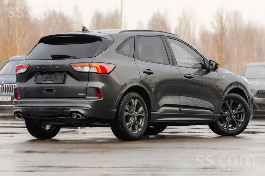 Pelēks Ford Kuga 2021 Jelgava, ar dzinēja tilpumu 1.50 L un nobraukumu 0 tūkst. km par 14950 €, foto 7 vietnē AUTOMOTO.COM.LV