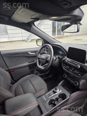 Grey Ford Kuga 2021 in Riga, with an engine capacity of 1.50 L and mileage of 129 thousand km for 14050 €, photo  on AUTOMOTO.COM.LV