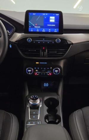 Grey Ford Kuga 2021 in Marijampole, with an engine capacity of 2.00 L and mileage of 82 thousand km for 17999 €, photo 6 on AUTOMOTO.COM.LV