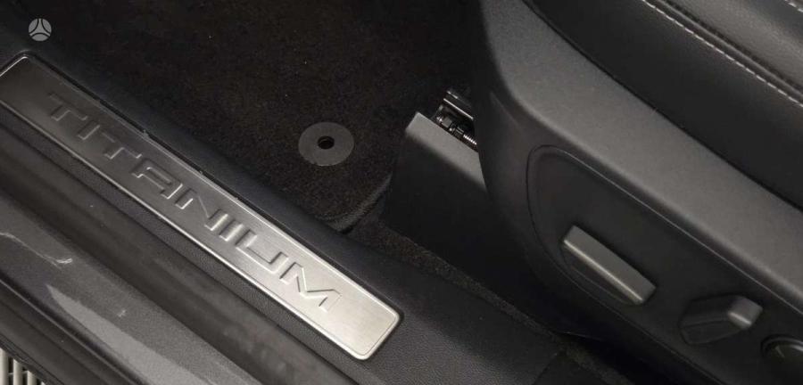 Grey Ford Kuga 2021 in Marijampole, with an engine capacity of 2.00 L and mileage of 82 thousand km for 17999 €, photo 13 on AUTOMOTO.COM.LV