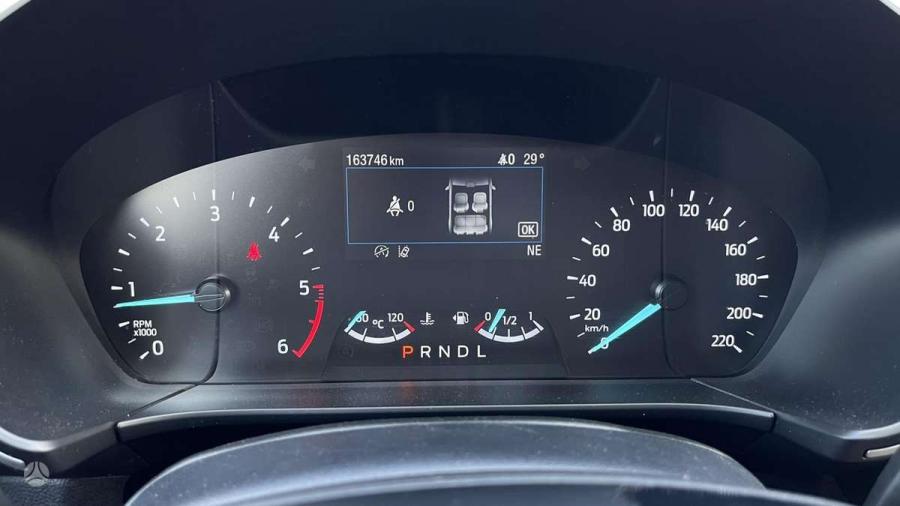 Pelēks Ford Kuga 2021 Marijampole, ar dzinēja tilpumu 1.50 L un nobraukumu 164 tūkst. km par 9490 €, foto 5 vietnē AUTOMOTO.COM.LV