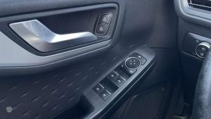 Pelēks Ford Kuga 2021 Marijampole, ar dzinēja tilpumu 1.50 L un nobraukumu 164 tūkst. km par 9490 €, foto 53 vietnē AUTOMOTO.COM.LV