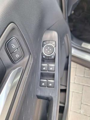 Pelēks Ford Kuga 2021 Tauragė, ar dzinēja tilpumu 1.50 L un nobraukumu 186 tūkst. km par 11300 €, foto 14 vietnē AUTOMOTO.COM.LV