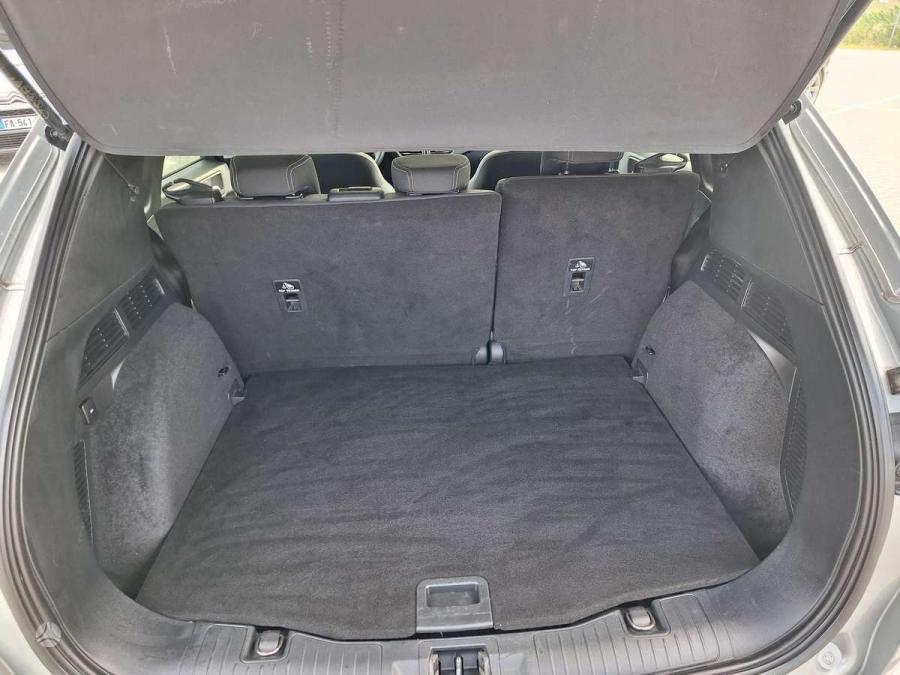 Pelēks Ford Kuga 2021 Tauragė, ar dzinēja tilpumu 1.50 L un nobraukumu 186 tūkst. km par 11300 €, foto 18 vietnē AUTOMOTO.COM.LV