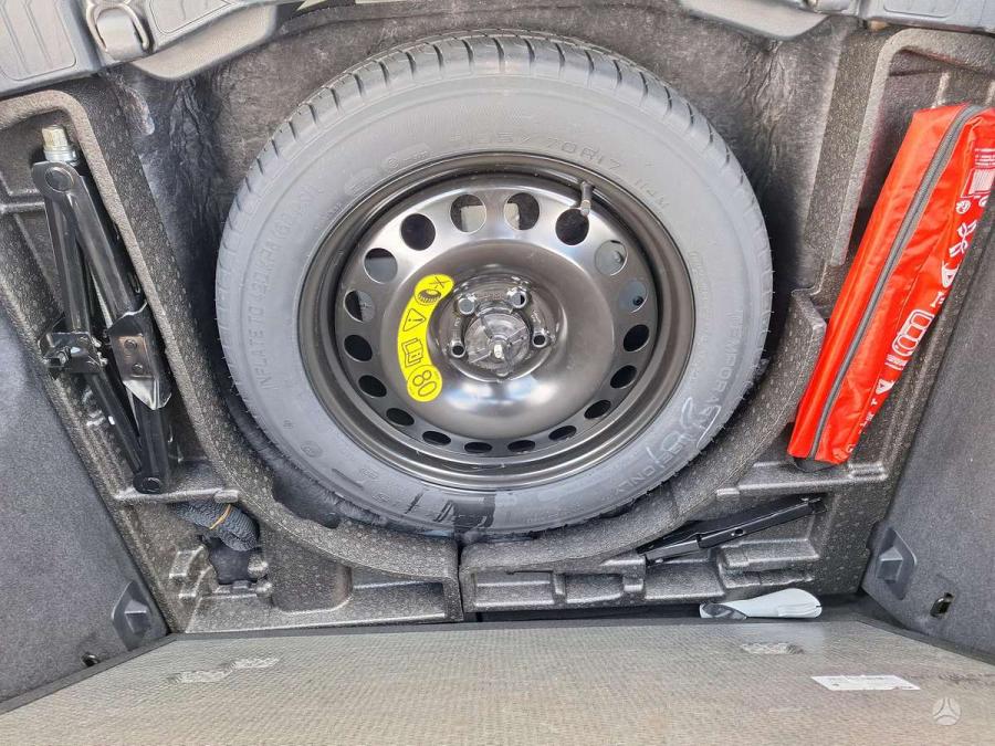 Pelēks Ford Kuga 2021 Tauragė, ar dzinēja tilpumu 1.50 L un nobraukumu 186 tūkst. km par 11300 €, foto 19 vietnē AUTOMOTO.COM.LV