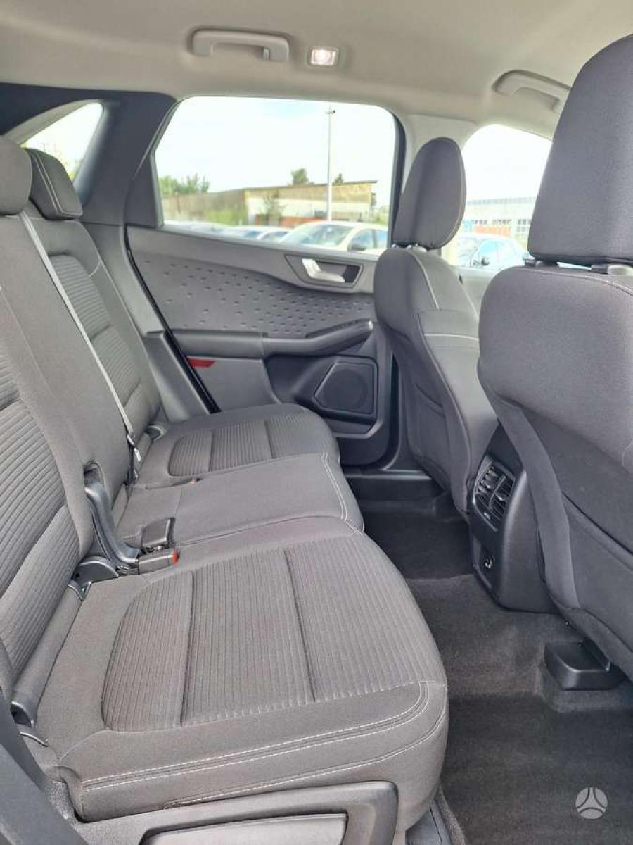 Pelēks Ford Kuga 2021 Tauragė, ar dzinēja tilpumu 1.50 L un nobraukumu 186 tūkst. km par 11300 €, foto 20 vietnē AUTOMOTO.COM.LV