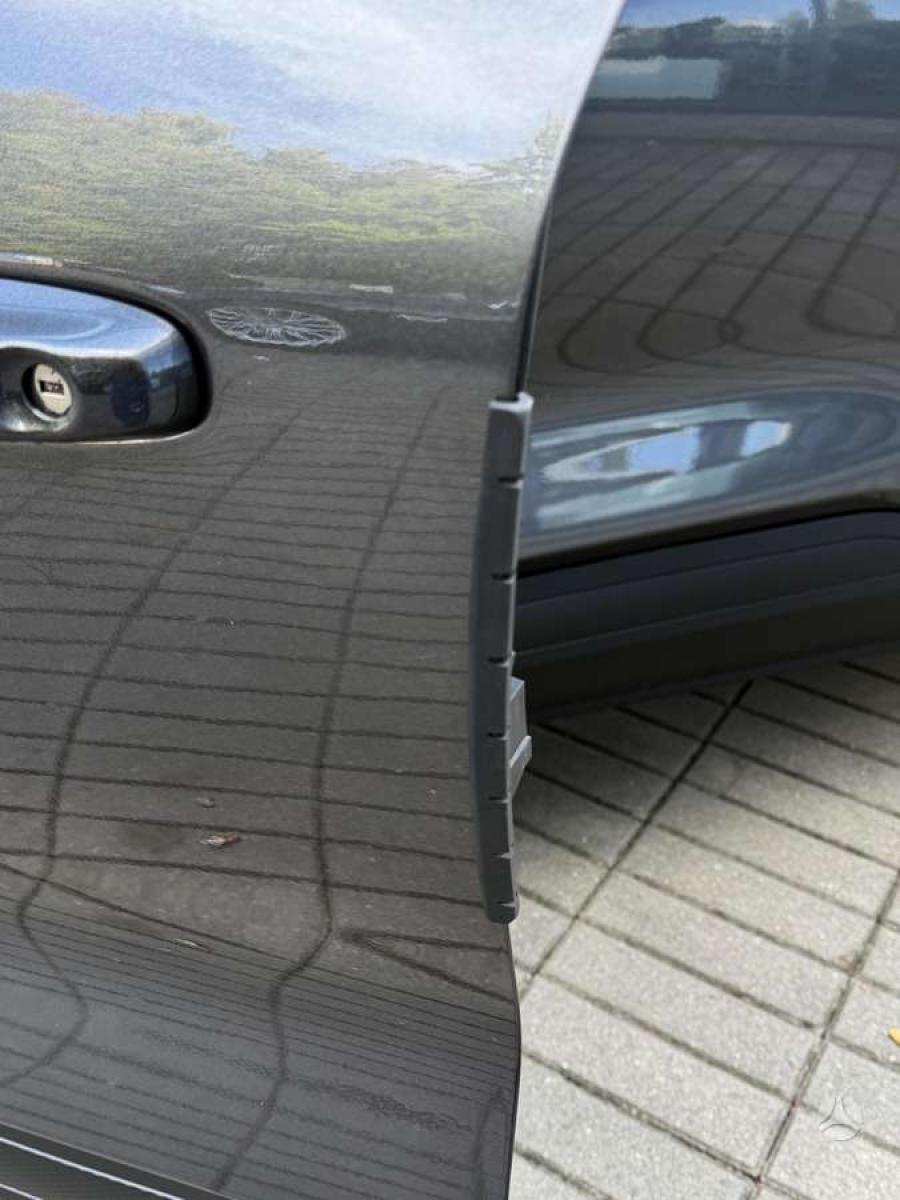 Grey Ford Kuga 2021 in Kaunas, with an engine capacity of 2.49 L and mileage of 157 thousand km for 16900 €, photo 7 on AUTOMOTO.COM.LV