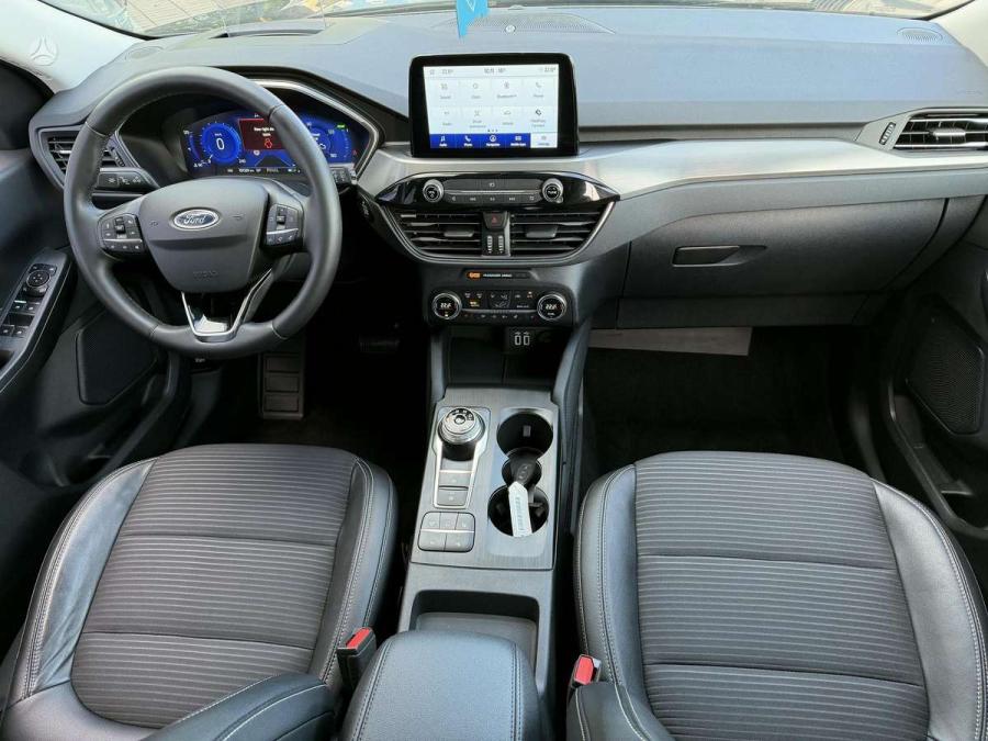Grey Ford Kuga 2021 in Kaunas, with an engine capacity of 2.49 L and mileage of 157 thousand km for 16900 €, photo 13 on AUTOMOTO.COM.LV