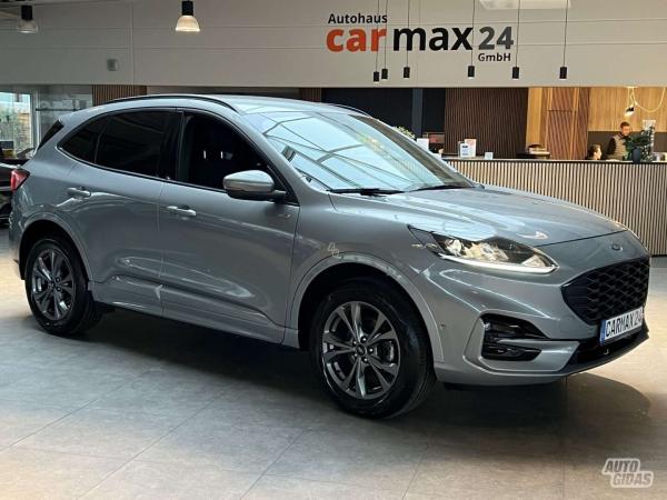 Pelēks Ford Kuga 2022 Kauņa, ar dzinēja tilpumu 2.50 L un nobraukumu 90 tūkst. km par 22715 €, foto 1 vietnē AUTOMOTO.COM.LV