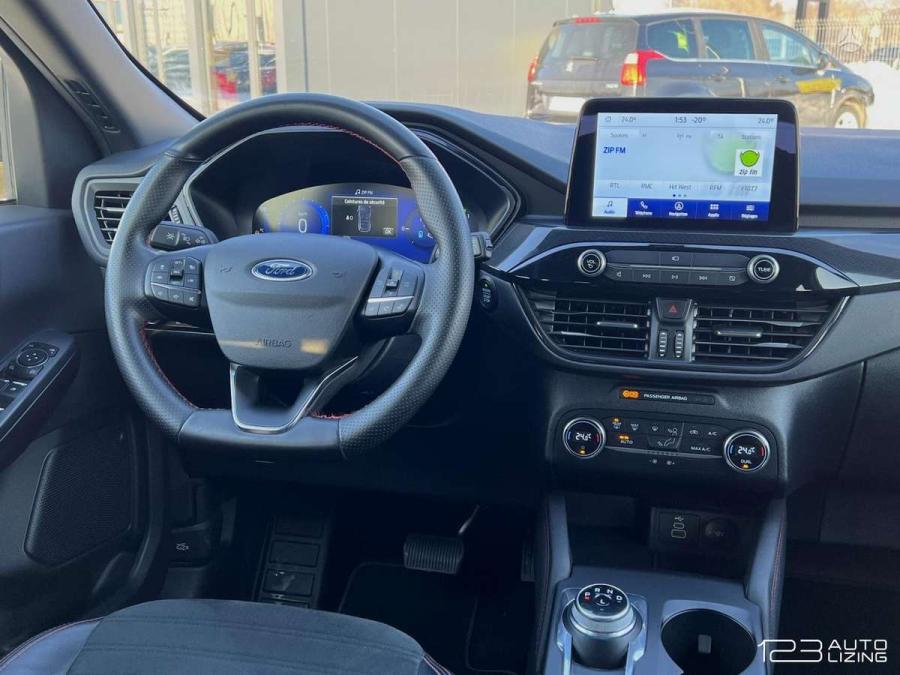 Pelēks Ford Kuga 2022 Tauragė, ar dzinēja tilpumu 2.50 L un nobraukumu 139 tūkst. km par 14700 €, foto 15 vietnē AUTOMOTO.COM.LV