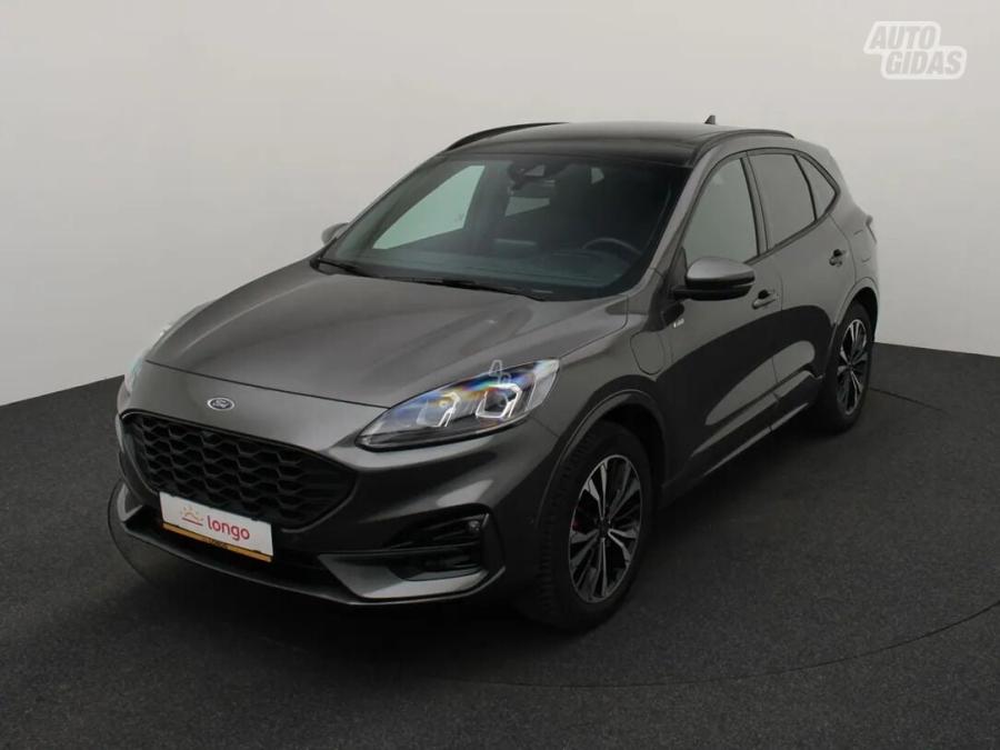 Pelēks Ford Kuga 2022 Viļņa, ar dzinēja tilpumu 2.50 L un nobraukumu 131 tūkst. km par 21899 €, foto 1 vietnē AUTOMOTO.COM.LV