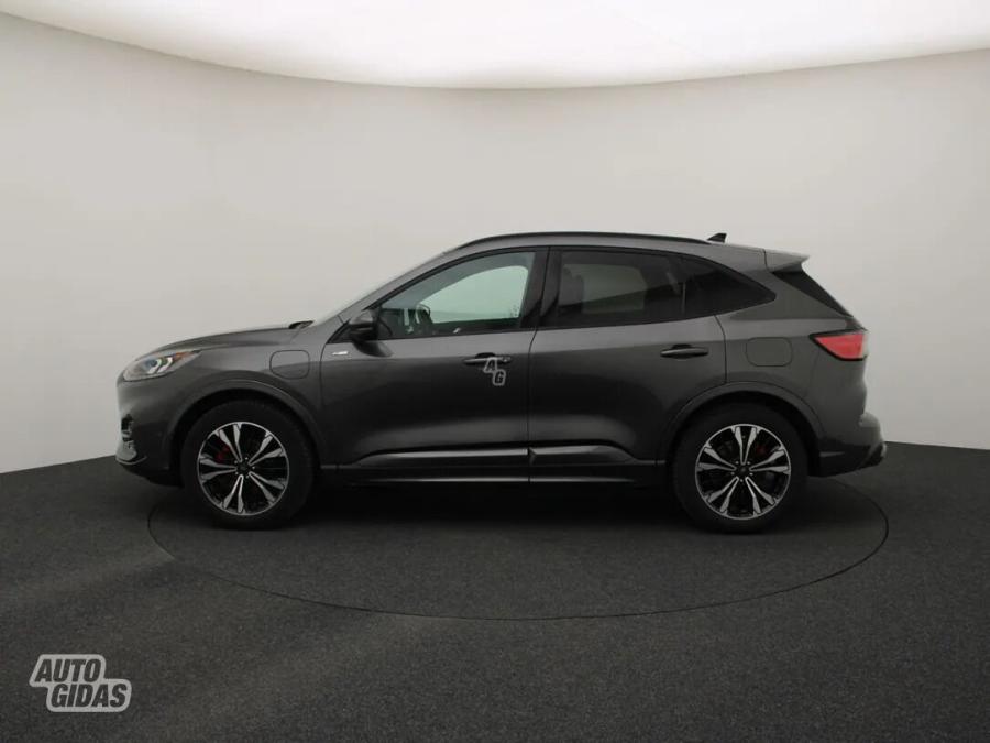 Pelēks Ford Kuga 2022 Viļņa, ar dzinēja tilpumu 2.50 L un nobraukumu 131 tūkst. km par 21899 €, foto 7 vietnē AUTOMOTO.COM.LV