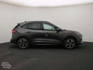 Pelēks Ford Kuga 2022 Viļņa, ar dzinēja tilpumu 2.50 L un nobraukumu 131 tūkst. km par 21899 €, foto 10 vietnē AUTOMOTO.COM.LV