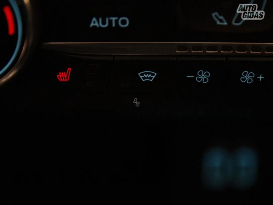Pelēks Ford Kuga 2022 Viļņa, ar dzinēja tilpumu 2.50 L un nobraukumu 131 tūkst. km par 21899 €, foto 32 vietnē AUTOMOTO.COM.LV