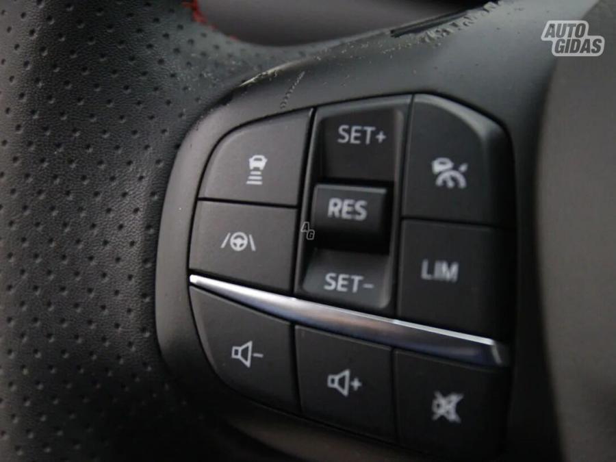 Pelēks Ford Kuga 2022 Viļņa, ar dzinēja tilpumu 2.50 L un nobraukumu 131 tūkst. km par 21899 €, foto 38 vietnē AUTOMOTO.COM.LV