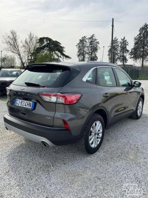 Grey Ford Kuga 2022 in Druskininkai, with an engine capacity of 2.50 L and mileage of 135 thousand km for 15900 €, photo 18 on AUTOMOTO.COM.LV