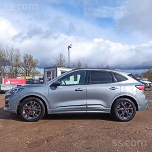 Grey Ford Kuga 2022 in Daugavpils, with an engine capacity of 2.50 L and mileage of 0 thousand km for 18250 €, photo 11 on AUTOMOTO.COM.LV