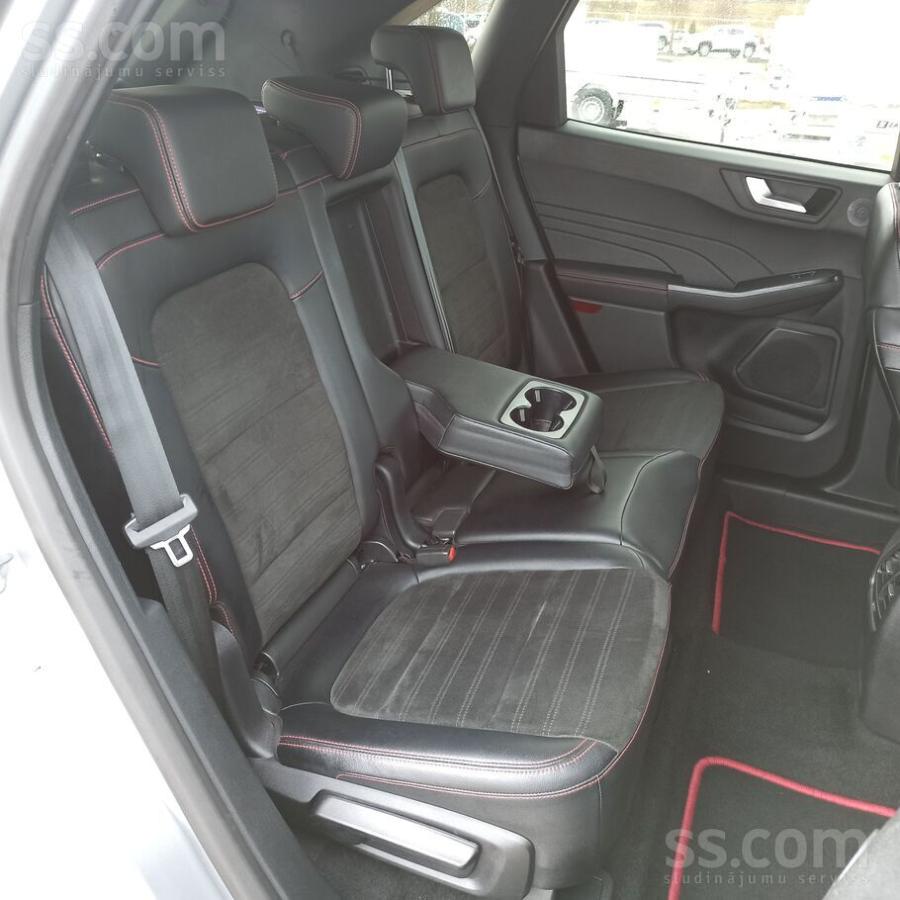 Grey Ford Kuga 2022 in Daugavpils, with an engine capacity of 2.50 L and mileage of 0 thousand km for 18250 €, photo 21 on AUTOMOTO.COM.LV