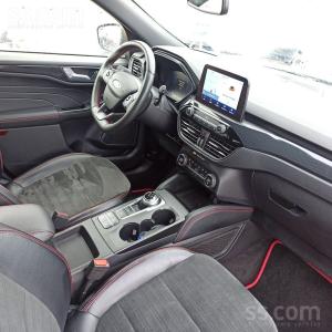 Grey Ford Kuga 2022 in Daugavpils, with an engine capacity of 2.50 L and mileage of 0 thousand km for 18250 €, photo 23 on AUTOMOTO.COM.LV