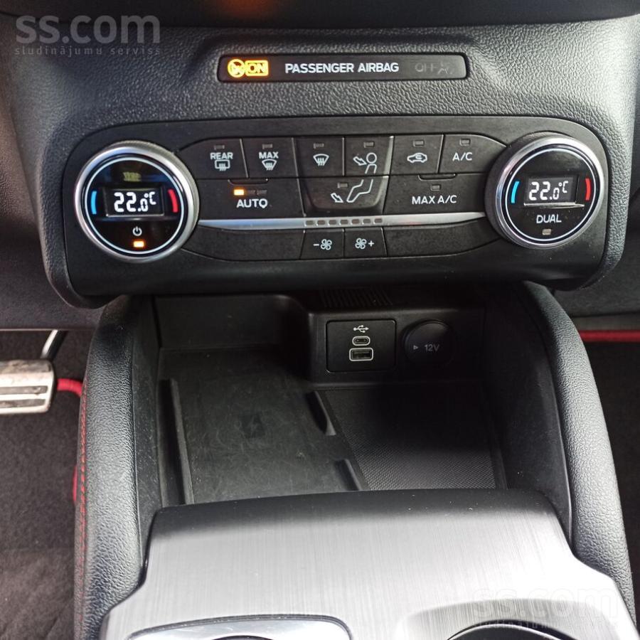 Grey Ford Kuga 2022 in Daugavpils, with an engine capacity of 2.50 L and mileage of 0 thousand km for 18250 €, photo 32 on AUTOMOTO.COM.LV