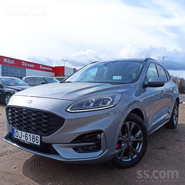Grey Ford Kuga 2022 in Daugavpils, with an engine capacity of 2.50 L and mileage of 0 thousand km for 18250 €, photo 1 on AUTOMOTO.COM.LV