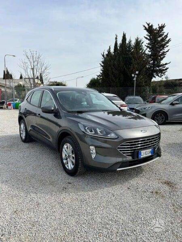 Pelēks Ford Kuga 2022 Druskininkai, ar dzinēja tilpumu 2.49 L un nobraukumu 139 tūkst. km par 15900 €, foto 8 vietnē AUTOMOTO.COM.LV