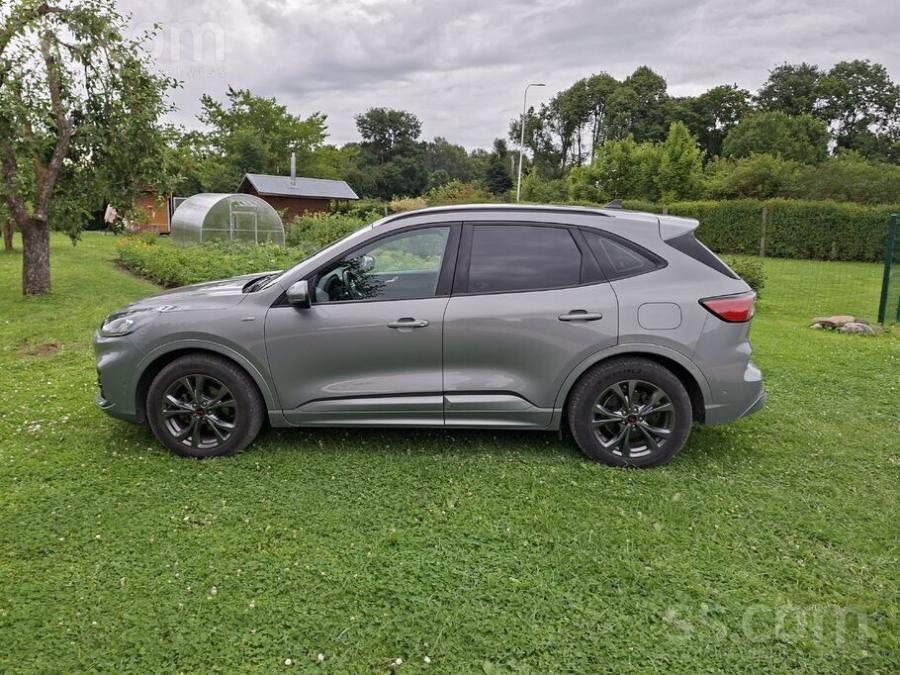 Pelēks Ford Kuga 2022 Bauska, ar dzinēja tilpumu 2.50 L un nobraukumu 68 tūkst. km par 20500 €, foto 7 vietnē AUTOMOTO.COM.LV