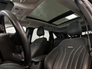 Pelēks Ford Kuga 2022 Viļņa, ar dzinēja tilpumu 2.50 L un nobraukumu 56 tūkst. km par 25900 €, foto 13 vietnē AUTOMOTO.COM.LV
