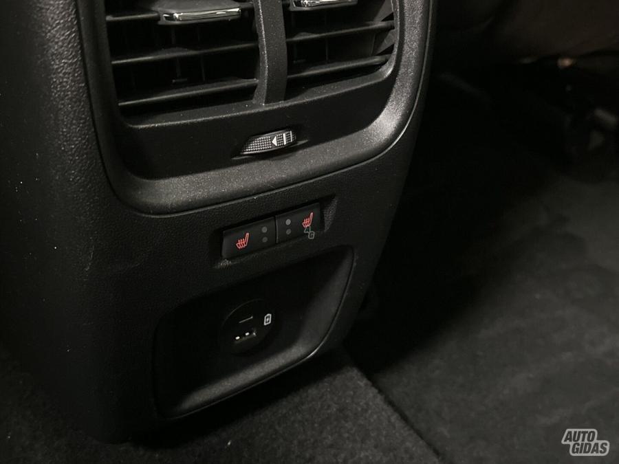 Pelēks Ford Kuga 2022 Viļņa, ar dzinēja tilpumu 2.50 L un nobraukumu 56 tūkst. km par 25900 €, foto 15 vietnē AUTOMOTO.COM.LV
