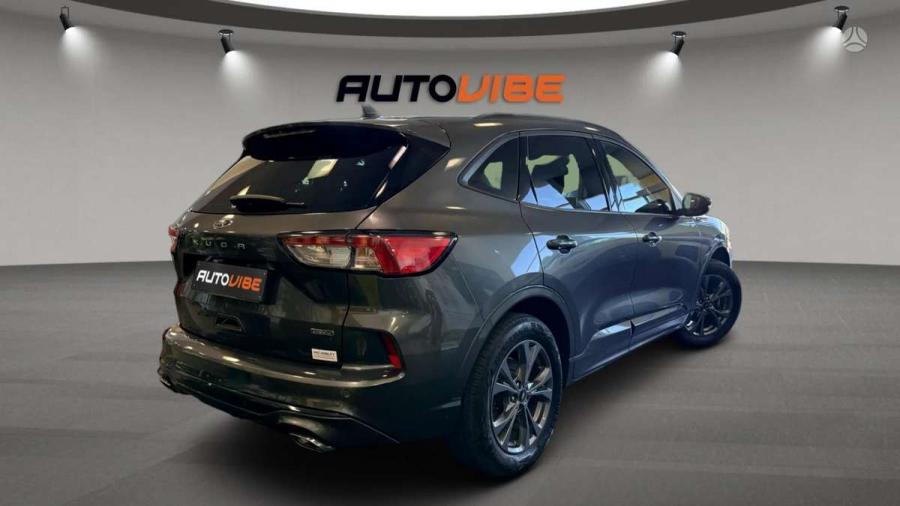 Pelēks Ford Kuga 2022 Viļņa, ar dzinēja tilpumu 2.50 L un nobraukumu 84 tūkst. km par 20989 €, foto 7 vietnē AUTOMOTO.COM.LV